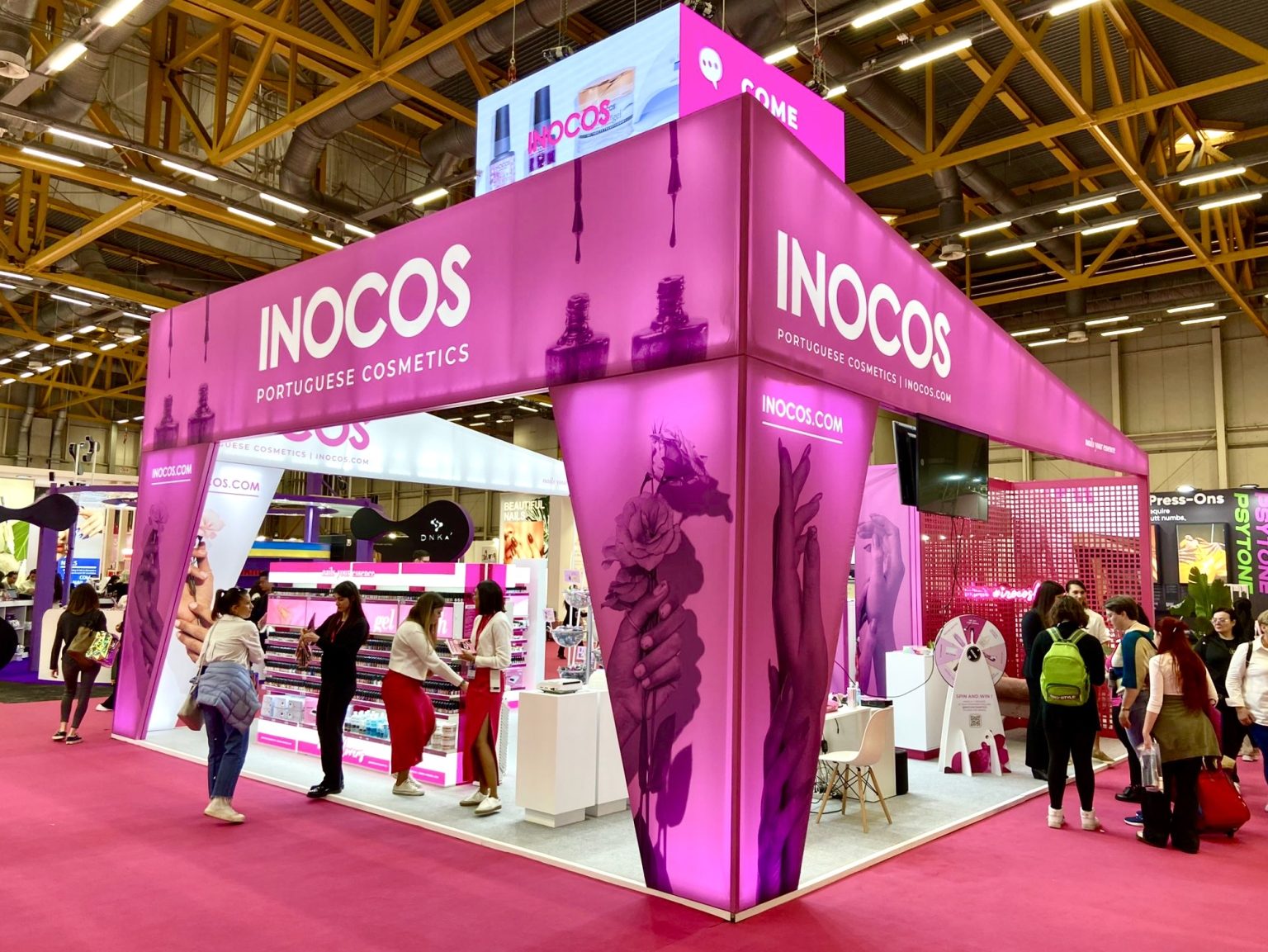 Home - Amazing Factory - Stands e Showsrooms